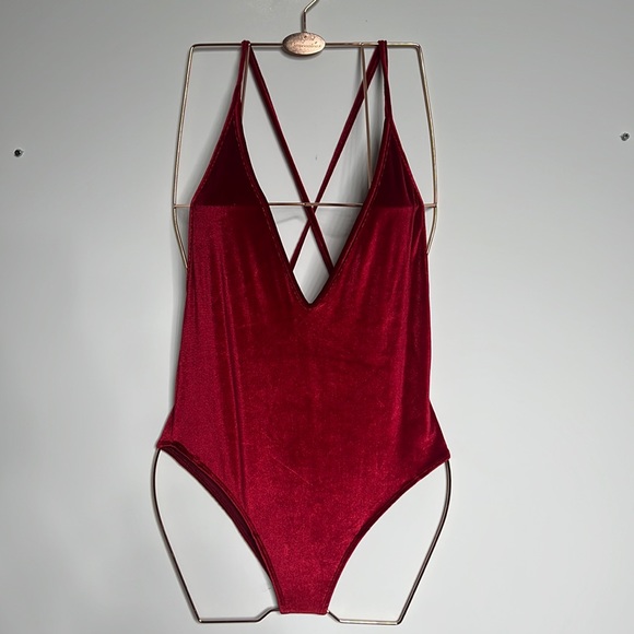 Motel Rocks | Tops | Motel Eikin Bodice Raspberry Velvet Bodysuit Size ...